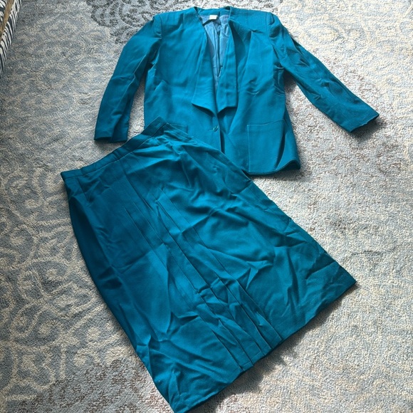 Michelle Stuart | Skirts | Vintage Michelle Stewart Wool Blazer Skirt ...
